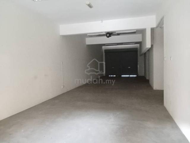 Shop lot for Rent, 1400 sq.ft, Seri Kembangan, Selangor | Mudah.my