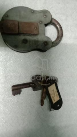 KUNCI Antik/mangga antik/LAMA - Hobby & Collectibles for sale in Batu ...