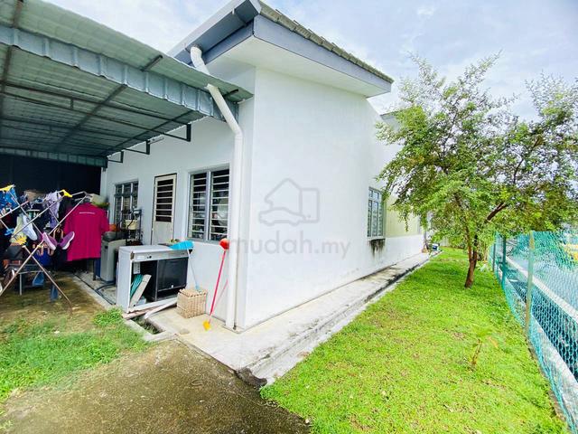 1-storey Terraced House for Sale, 4 Bedroom, 960 sq.ft, Salak Tinggi, Selangor | Mudah.my