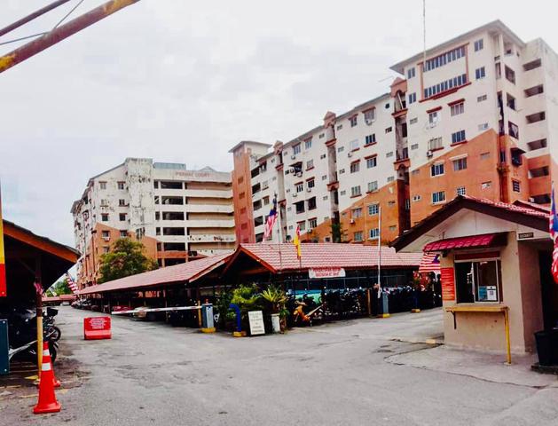 Apartment for Sale, 3 Bedroom, 752 sq.ft, Permai Court Puchong OR ...