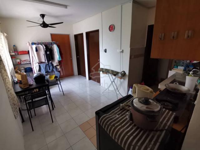 Apartment for Sale, 4 Bedroom, 650 sq.ft, Flora Damansara, Damansara ...
