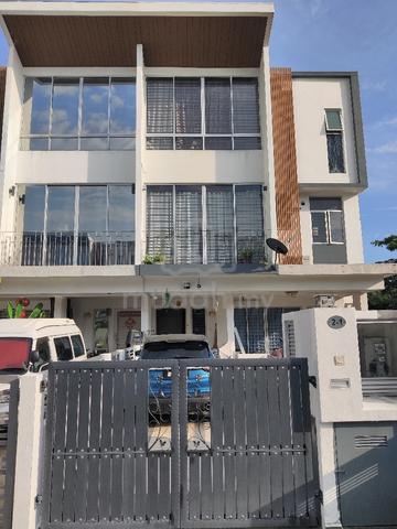 Townhouse for Sale, 3 Bedroom, 1513 sq.ft, Puchong, Selangor | Mudah.my