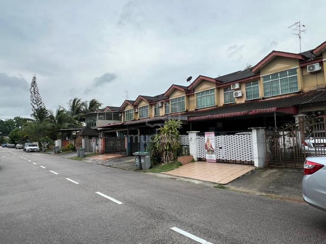 2-storey Terraced House for Sale, 3 Bedroom, 1180 sq.ft, Pasir Gudang ...