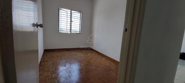 Apartment for Rent, 3 Bedroom, 850 sq.ft, Pangsapuri Mutiara Subang ...