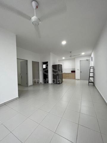 Condominium for Rent, 3 Bedroom, 1000 sq.ft, Vista Wirajaya 2 @ PV9 ...