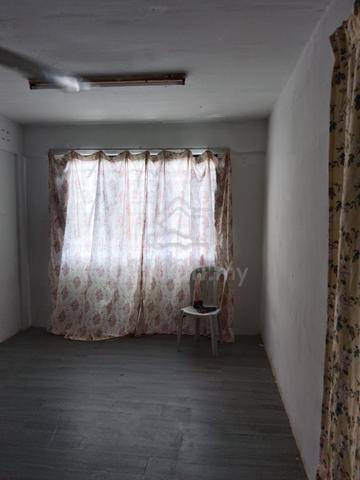 Apartment for Rent, 3 Bedroom, 600 sq.ft, Sri Sentosa AC4 Block A ...