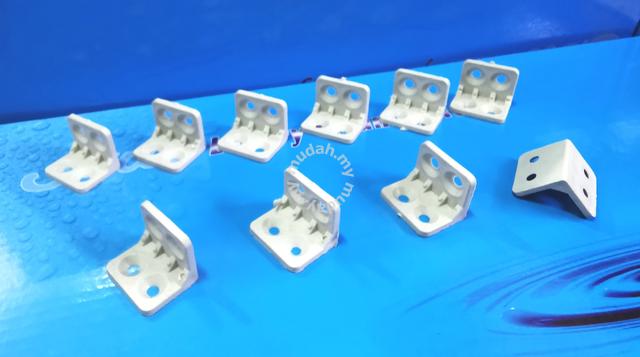 Plastic mini L-bracket - Furniture & Decoration for sale in Inanam, Sabah