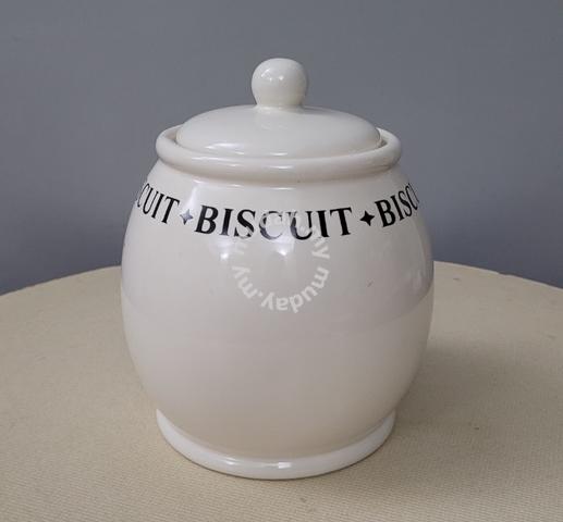 1997 Taiwan biscuit jar - Home Appliances & Kitchen for sale in Hulu ...