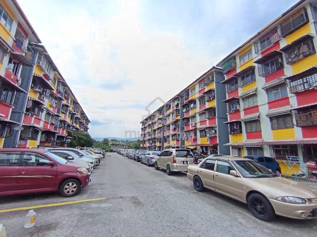 Flat for Sale, 3 Bedroom, 592 sq.ft, Flat Pandan Indah, Pandan Indah ...