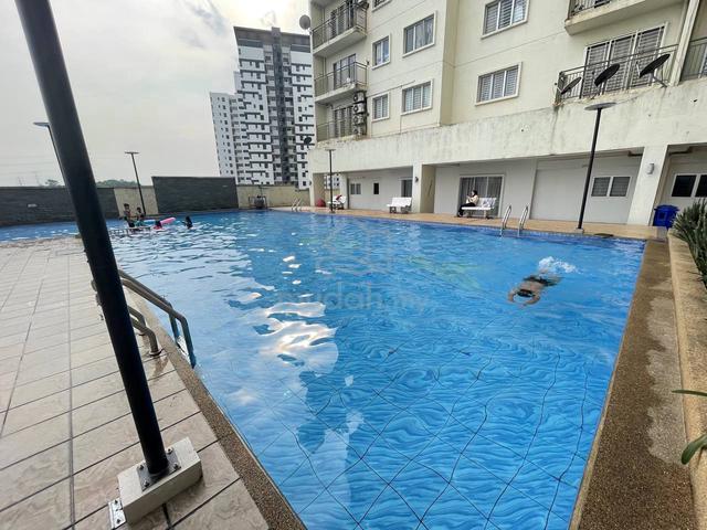Service Residence for Sale, 3 Bedroom, 926 sq.ft, Alam Idaman, Shah ...
