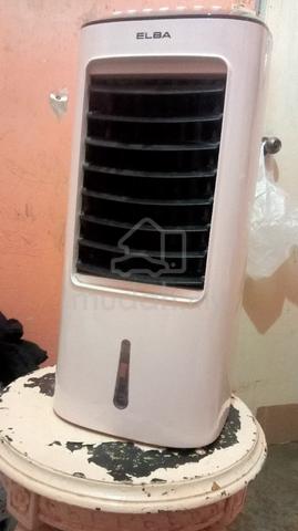 Elba air conditioner - Home Appliances & Kitchen for sale in Kuching ...