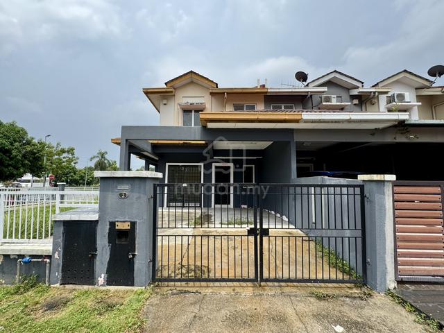 2-storey Terraced House for Sale, 4 Bedroom, 1800 sq.ft, Setia Alam, Selangor | Mudah.my