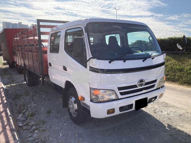 Rebuild HINO Double Cab Cargo Box Bonded - Commercial Vehicle & Boats ...