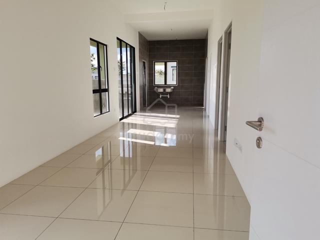 1-storey Terraced House for Sale, 4 Bedroom, 1400 sq.ft, Sepang ...