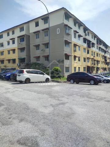 Apartment for Sale, 3 Bedroom, 650 sq.ft, Kemuning Apartment (Taman ...