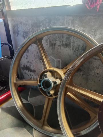 rim ar80 - Motorcycle Accessories & Parts for sale in Balok, Pahang