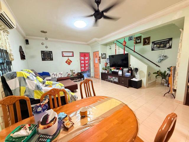 2-storey Terraced House for Sale, 4 Bedroom, 2800 sq.ft, Permas Jaya ...