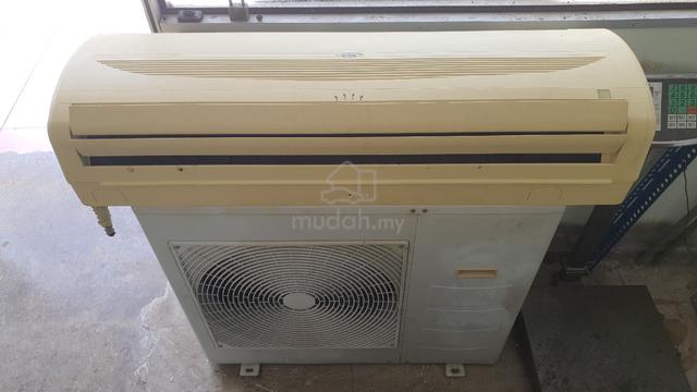 York G model R22 aircond 2.5HP - Home Appliances & Kitchen for sale in Georgetown, Penang