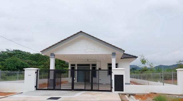 Bungalow House for Sale, 4 Bedroom, 2138 sq.ft, Dengkil, Selangor ...