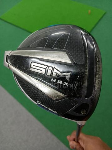 TaylorMade Sim Max Golf Driver Loft 10.5 - Sports & Outdoors for sale ...