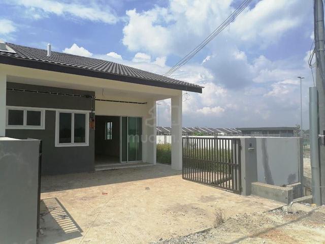 1-storey Terraced House for Sale, 4 Bedroom, 1400 sq.ft, Sepang ...