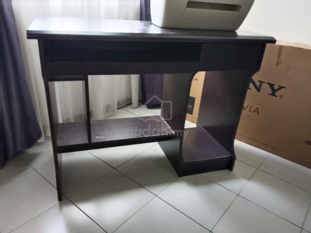 meja komputer - Furniture & Decoration for sale in Gelang Patah, Johor