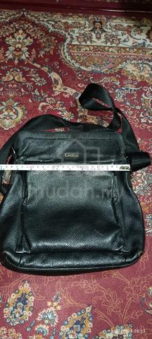 beg kulit - Bags & Wallets for sale in Alma, Penang