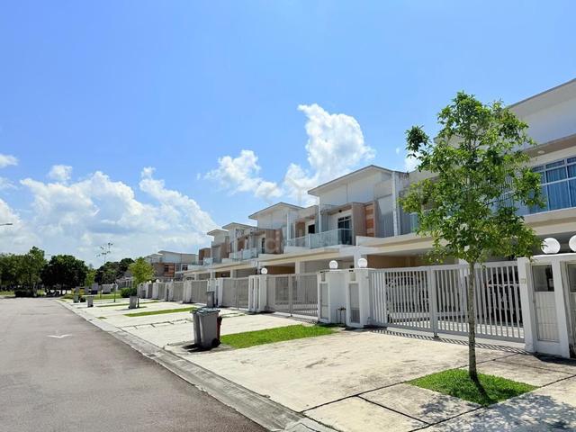 2-storey Terraced House for Sale, 4 Bedroom, 1000 sq.ft, Johor Bahru ...