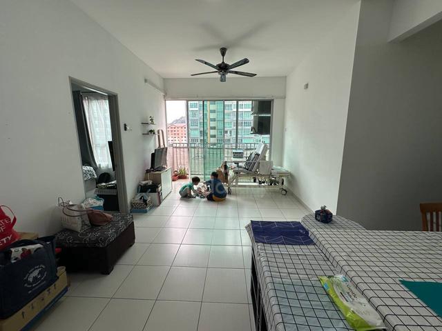 Service Residence for Sale, 3 Bedroom, 811 sq.ft, The Zizz, Damansara ...