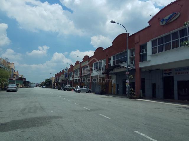 Warehouse / Factory for Rent, 4500 sq.ft, Batu Caves, Selangor | Mudah.my
