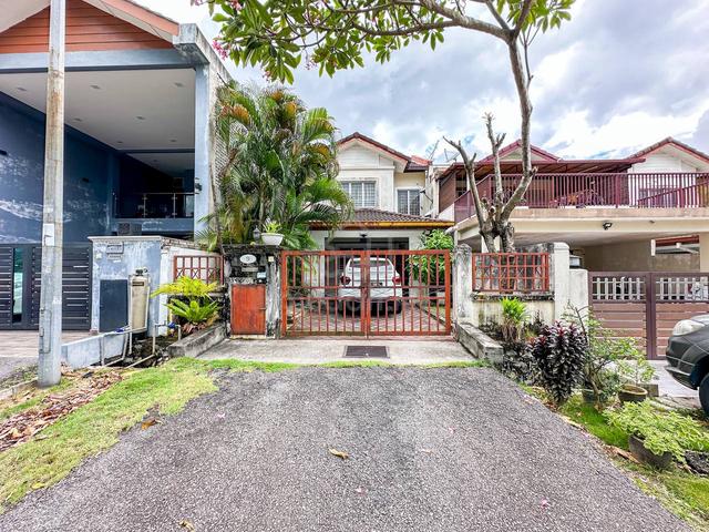 2-storey Terraced House for Sale, 4 Bedroom, 1700 sq.ft, Subang Jaya, Selangor | Mudah.my
