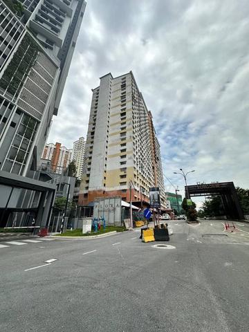 Apartment for Sale, 3 Bedroom, 650 sq.ft, Flora Damansara, Damansara ...