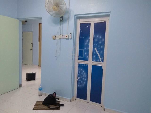 Apartment for Sale, 3 Bedroom, 861 sq.ft, Pangsapuri Taman Cheng Ria ...