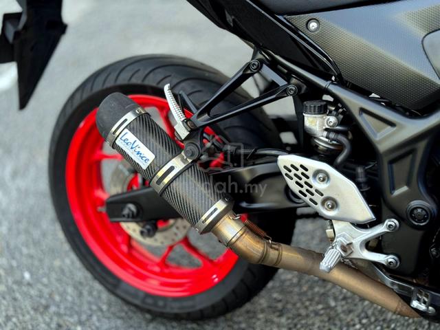 Yamaha YZF R25 Grey Leo Vince 250 cc - Motorcycles for sale in Seri ...