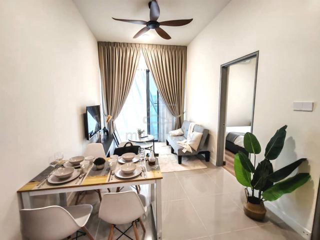 Service Residence for Sale, 3 Bedroom, 818 sq.ft, 8th & Stellar, Sri ...