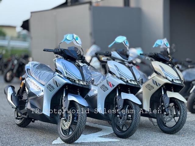 Full Loan New Scooter QJ MOTOR AX200S AX200 AX 200 - Motorcycles for ...