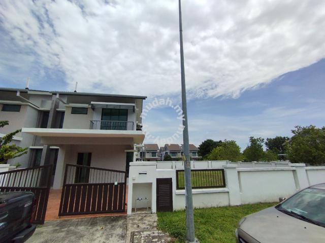 Semi-Detached House for Sale, 4 Bedroom, 2217 sq.ft, Kota Kemuning ...