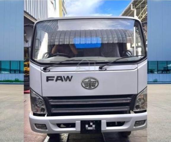 Lori Tipper Lorry Jackup 4x4 (2022) - Commercial Vehicle & Boats for ...