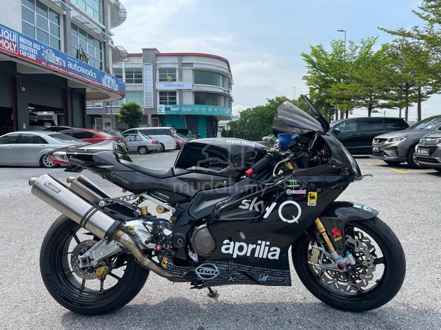 2010 Aprilia RSV1000R RSV 1000 R Racing Spec - Motorcycles for sale in ...
