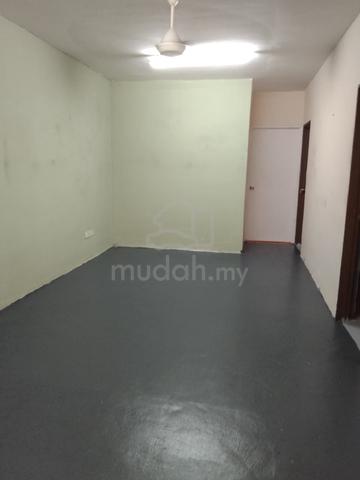 Apartment for Rent, 3 Bedroom, 750 sq.ft, PPR Lembah Subang 2, Petaling ...