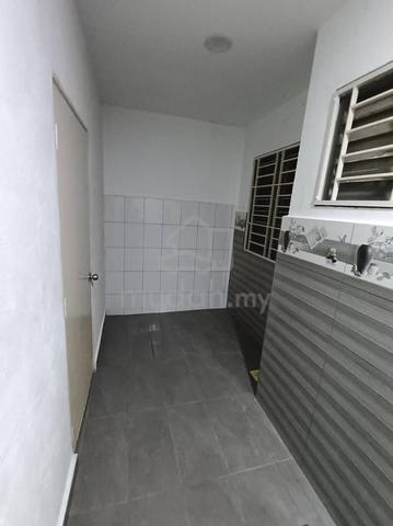2-storey Terraced House for Rent, 4 Bedroom, 1800 sq.ft, Labu, Negeri Sembilan 112054622 | Mudah.my