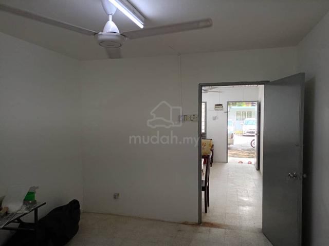 Flat for Rent, 2 Bedroom, 650 sq.ft, Bandar Baru Sentul Flat, Sentul ...