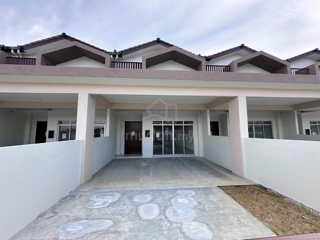 2-storey Terraced House for Sale, 4 Bedroom, 2365 sq.ft, Lukut, Negeri ...