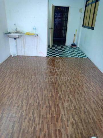 Apartment for Rent, 2 Bedroom, 550 sq.ft, Taman Alor Vista, Relau ...