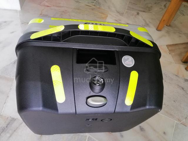 Givic Box & Helmet - Motorcycle Accessories & Parts for sale in Port ...