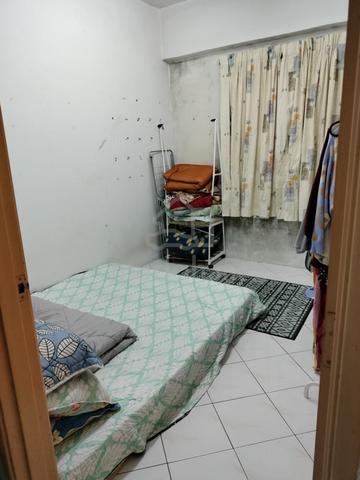 Flat for Sale, 3 Bedroom, 560 sq.ft, Flat Puchong Permai, Puchong ...