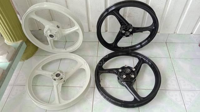 rim y15 - Motorcycle Accessories & Parts for sale in Tanah Merah, Kelantan